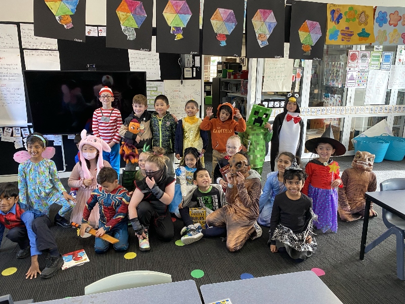 2022 Book Week | OLOL Seven Hills